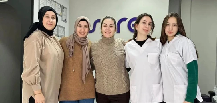 SARE GÜZELLİK SALONU’NDA MUTLU BİR GÜN